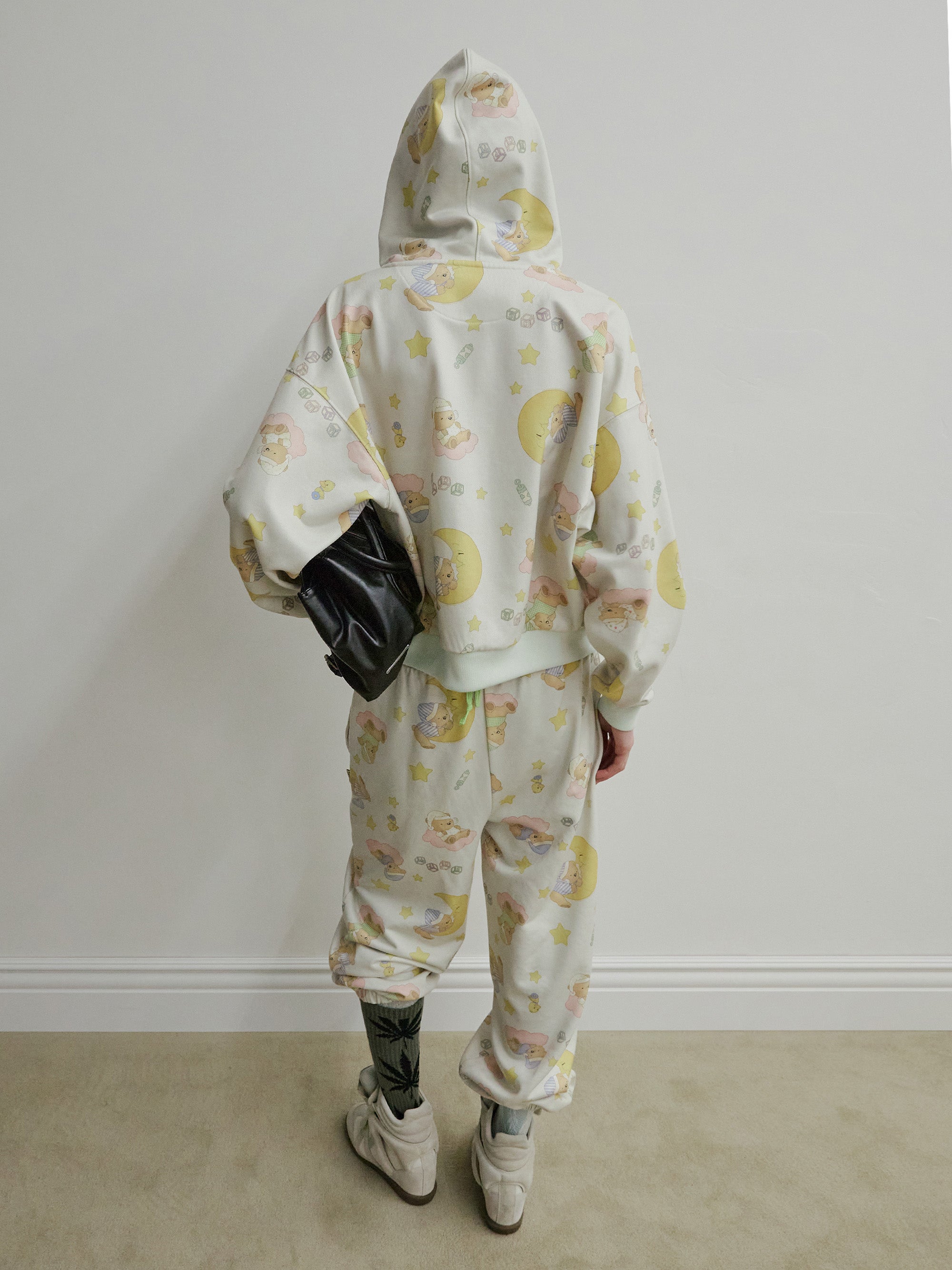 Sweet Dreams Hooded Zip-Up Butter – Sculptor